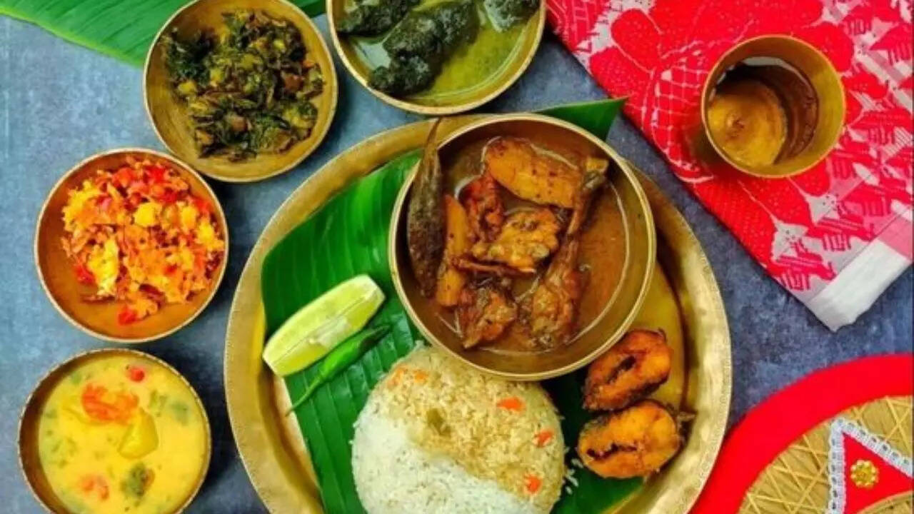 Kashmir To Kerela: 9 Delicious Thalis You Must Try From These Places