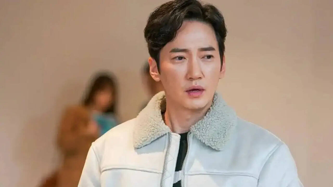 Actor Lee Sang-Bo, known for his role in Private Lives, has passed away ...