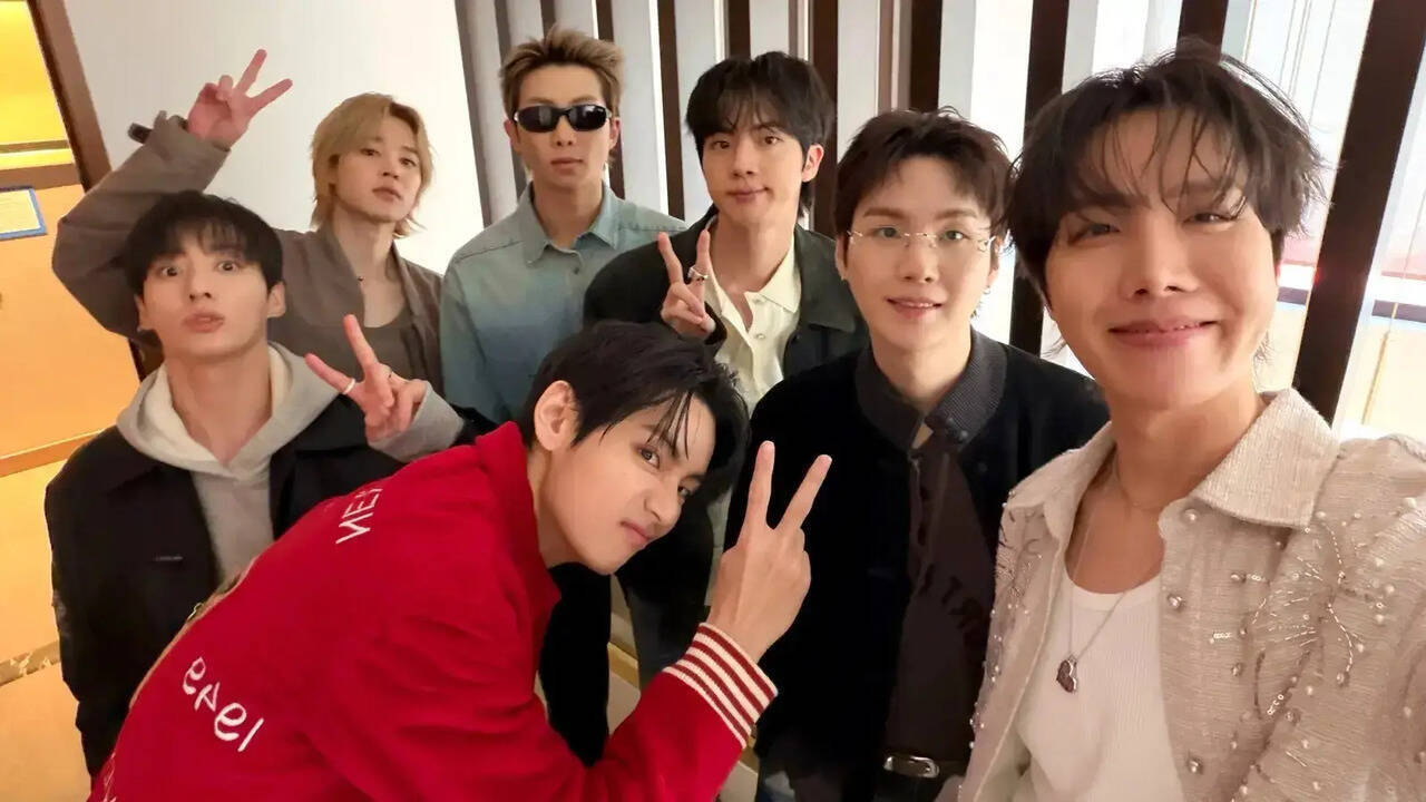 Run BTS 2.0 OTT Premiere: Timing and Platforms to Catch OT7's Variety ...