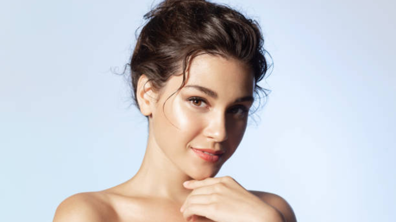 10 Foods That Will Transform Your Appearance and Erase Years Off Your ...