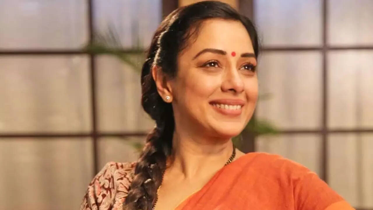 अनुपमा उर्फ रुपाली गांगुली का छलका दर्द कैसे मुझे साइज लाइन किया जाता ...