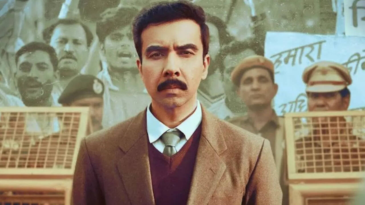 Aspirants Season 2 Review: Naveen Kasturia Series Has Clunky Narrative ...