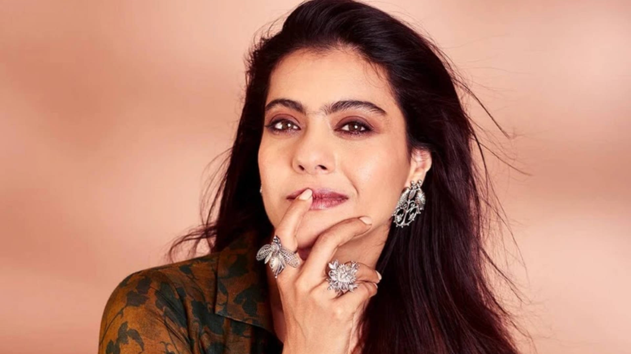 Kajol Discusses the 30-Year Age Difference Between Male and Female ...