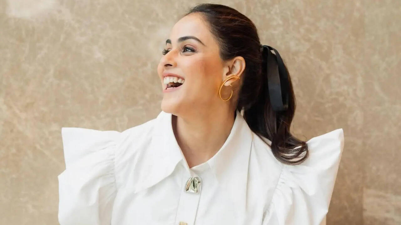 Five Films Starring Genelia Deshmukh That Were Adapted: From Bommarillu ...