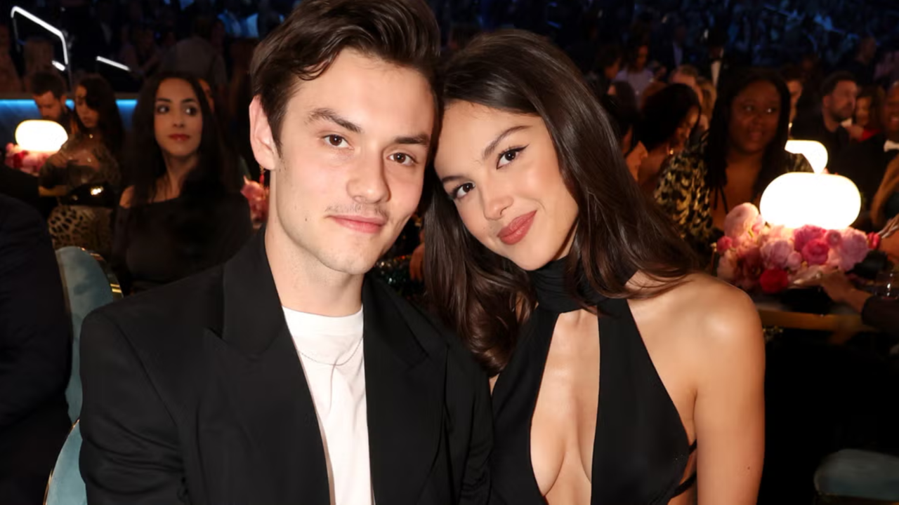 Olivia Rodrigo Ignites ENGAGEMENT Speculations with Louis Partridge ...