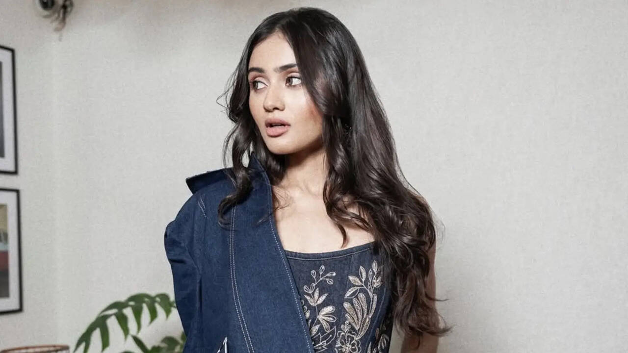 Janki Bodiwala from Vash 2 Discusses the Influence of the National ...