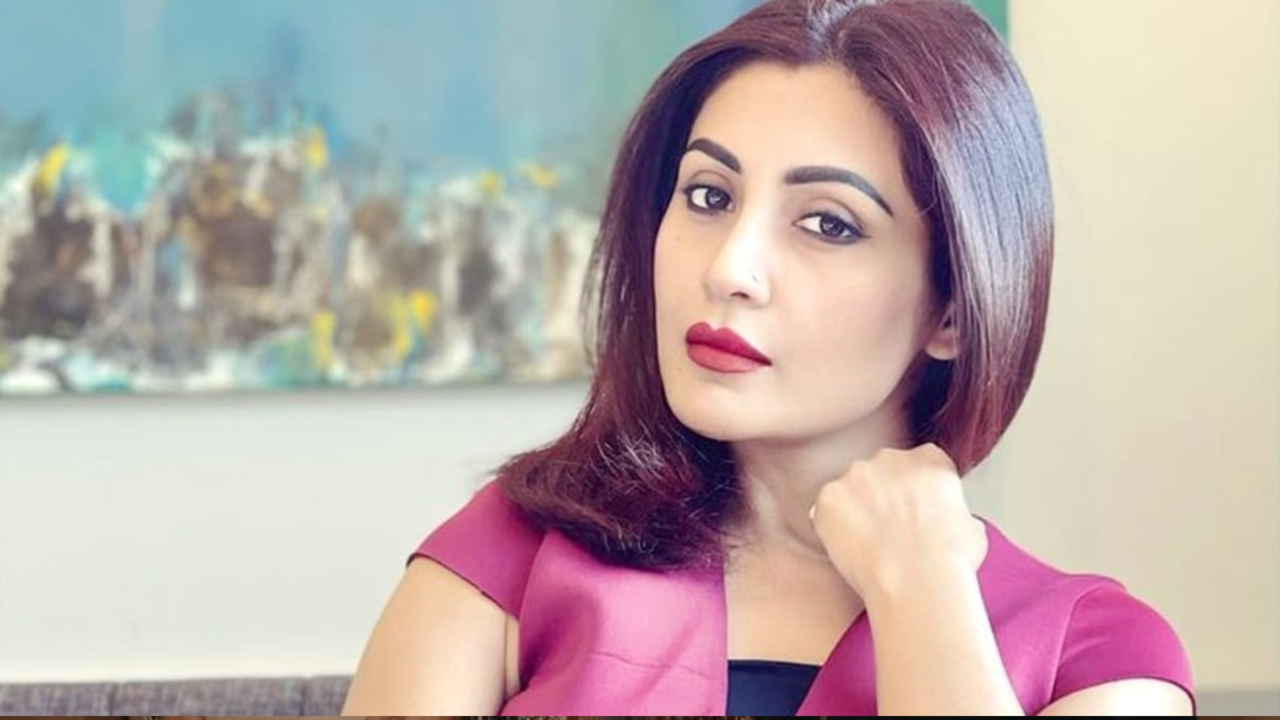 Rimi Sen Celebrates 44th Birthday: The Golmaal Star Reveals She ...