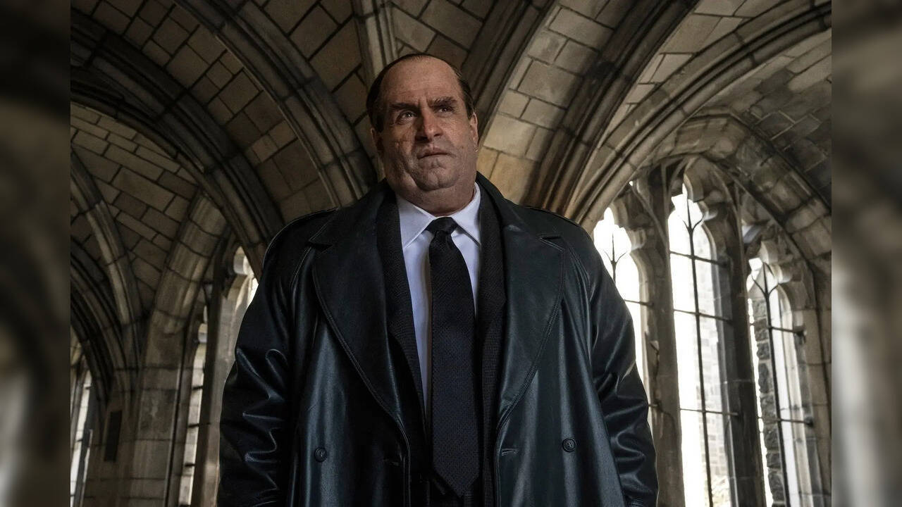 Colin Farrell Discloses 'Minor Part' In The Batman 2; Hints at Script ...