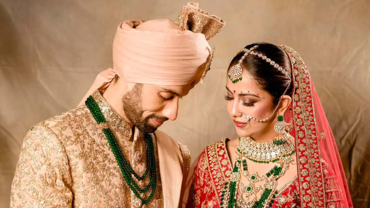 Avika Gor Transitions from 'Balika' to 'Vadhu' Following Her Marriage ...