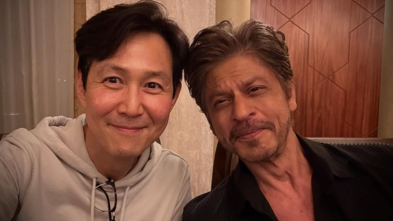 Shah Rukh Khan and Lee Jung-Jae from Squid Game Share a Memorable ...