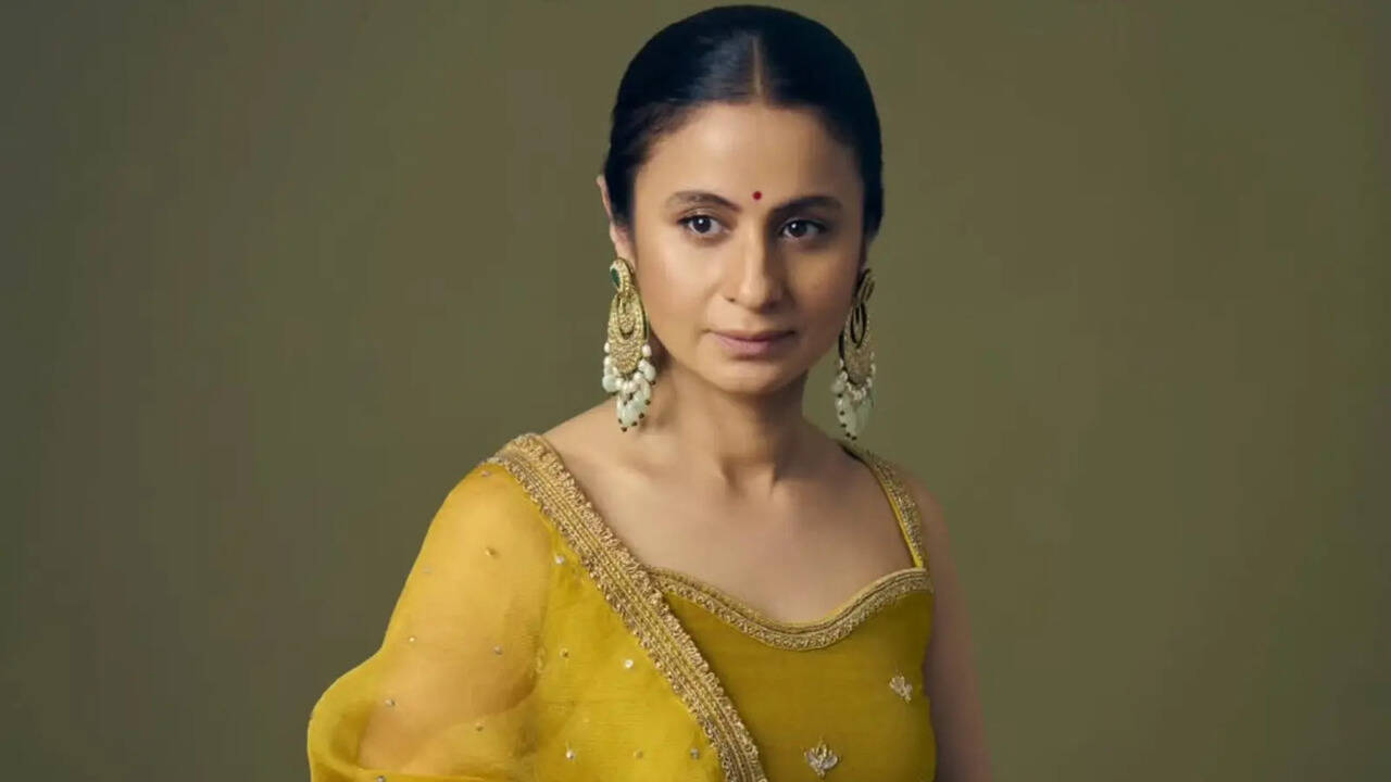 Rasika Dugal Reflects on Her College Days in Delhi, Criticizes 'Unjust' Limitations as a Student ...