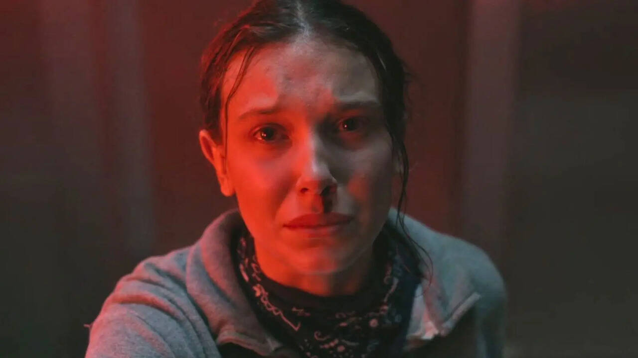 Mind-Blowing Conspiracy Theories About Stranger Things | Zoom TV