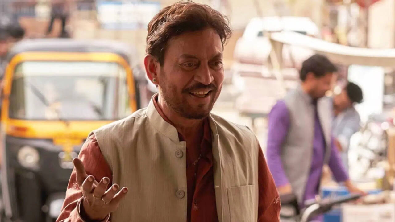 Costume Designer Reveals Irrfan Khan Experienced Significant Pain ...