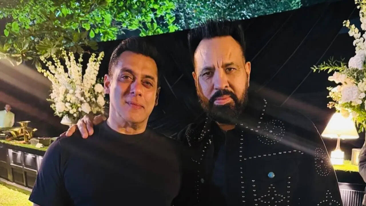 Salman Khan's Birthday: Bodyguard Shera Sends Warm Wishes to 'Maalik ...