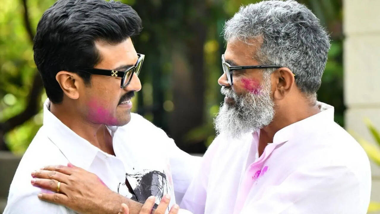 Pushpa director Sukumar has showered immense praise on Ram Charan's ...