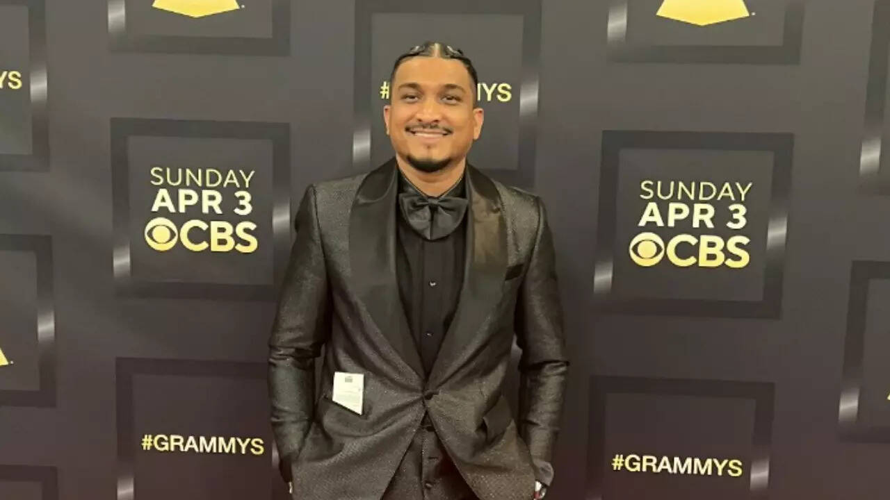 Indian rapper DIVINE makes a stylish debut at Grammy Awards 2022, fans ...