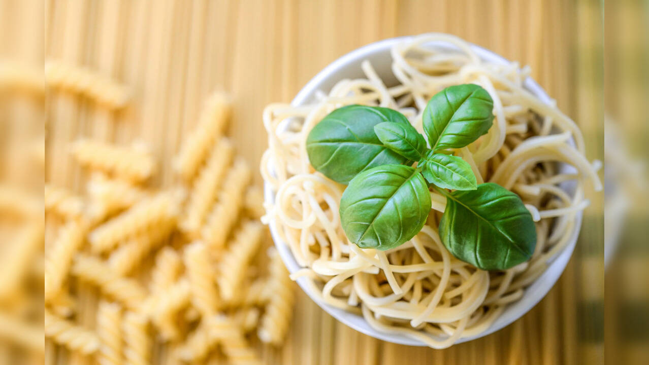 I tried these 5 viral food combinations and here’s my take! | Zoom TV