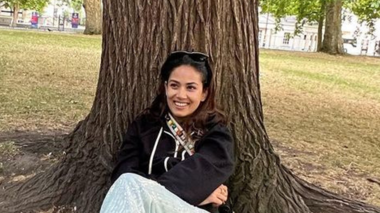 Shahid Kapoor's wife Mira Rajput enjoys her 'mama's day off' in London ...